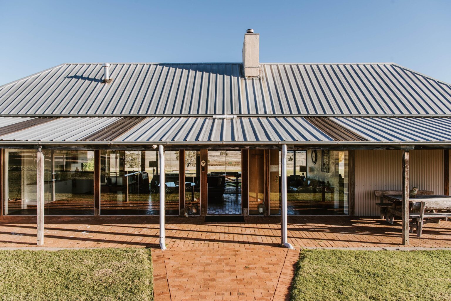 Glass Cottage – Owl Head Lodge